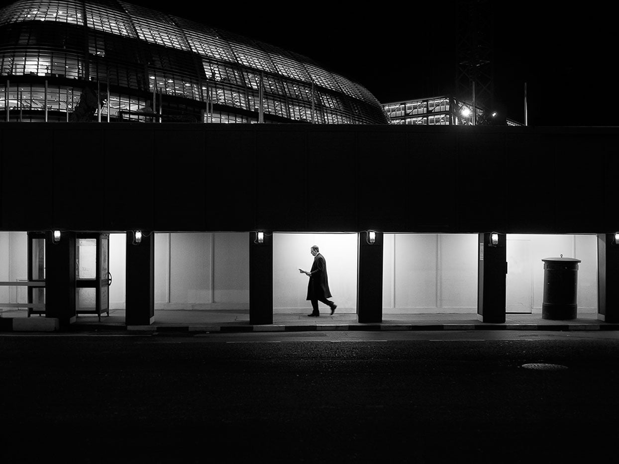 Il bianco e nero del fotografo londinese Rupert Vandervell | Collater.al