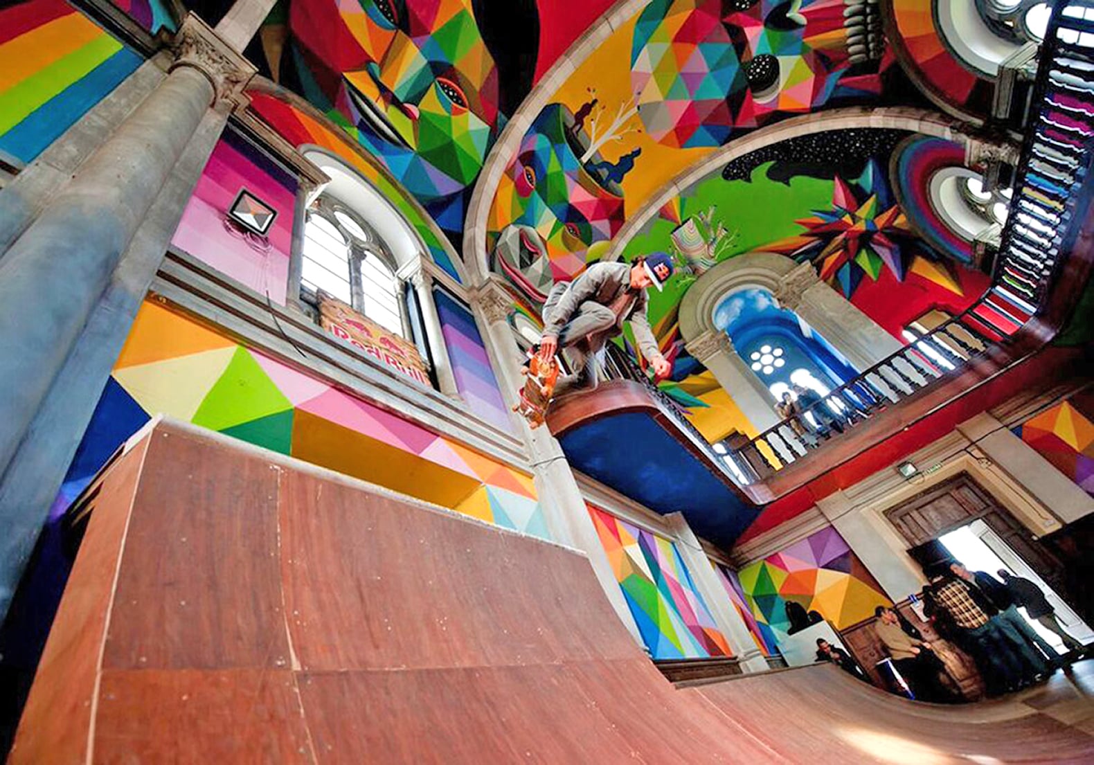Okuda San Miguel - Kaos Temple | Collater.al