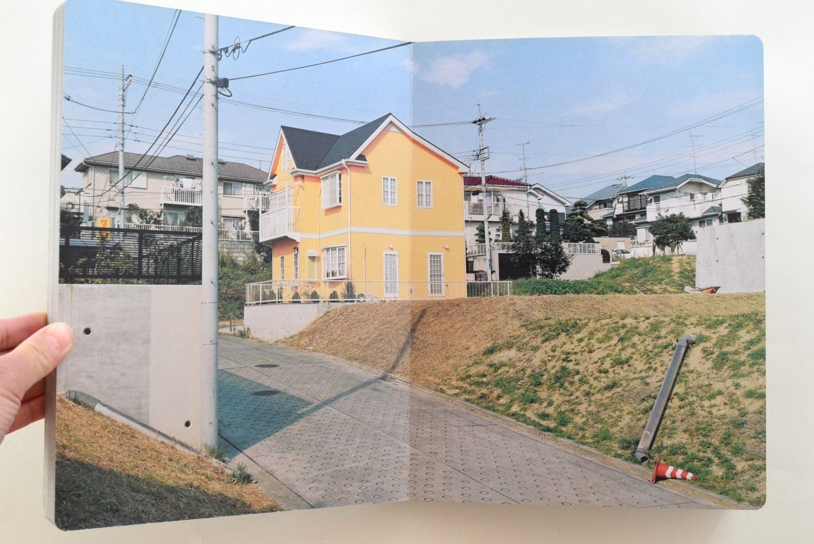 Tokyo Suburbia, the outskirts of Tokyo seen through the eyes of an ...