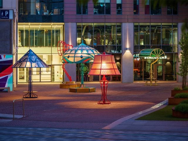 The Manchester Lamps, the installation that tells the history of the ...