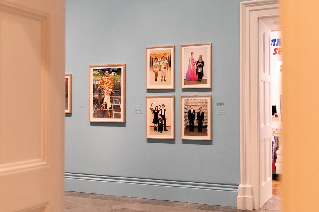 Only Human by Martin Parr, what it means to be English today | Collater.al