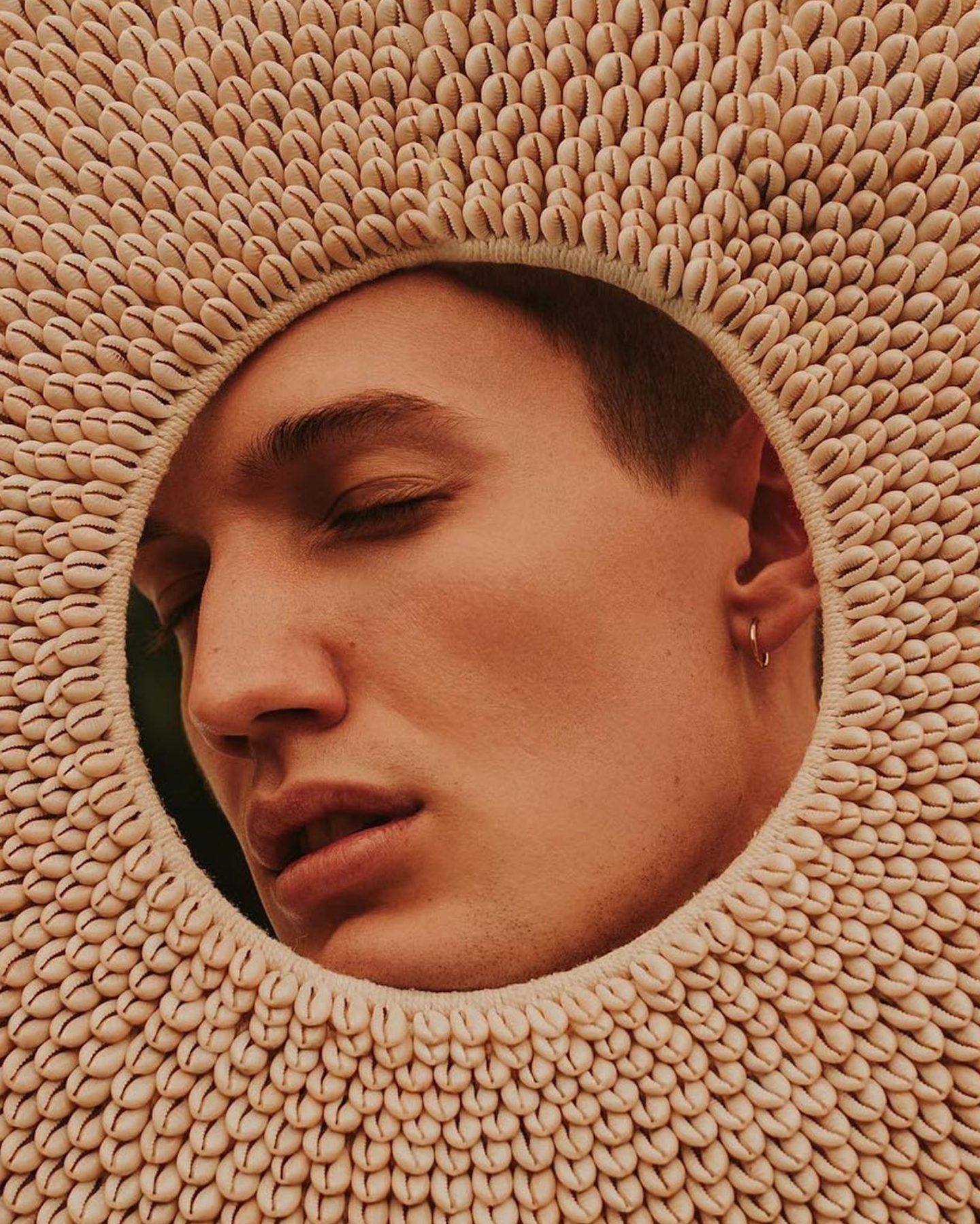 La fotografia di moda di Michael Oliver Love non ha genere | Collater.al