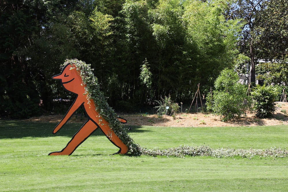 Jean Jullien's sculptures for Le Voyage in Nantes | Collater.al
