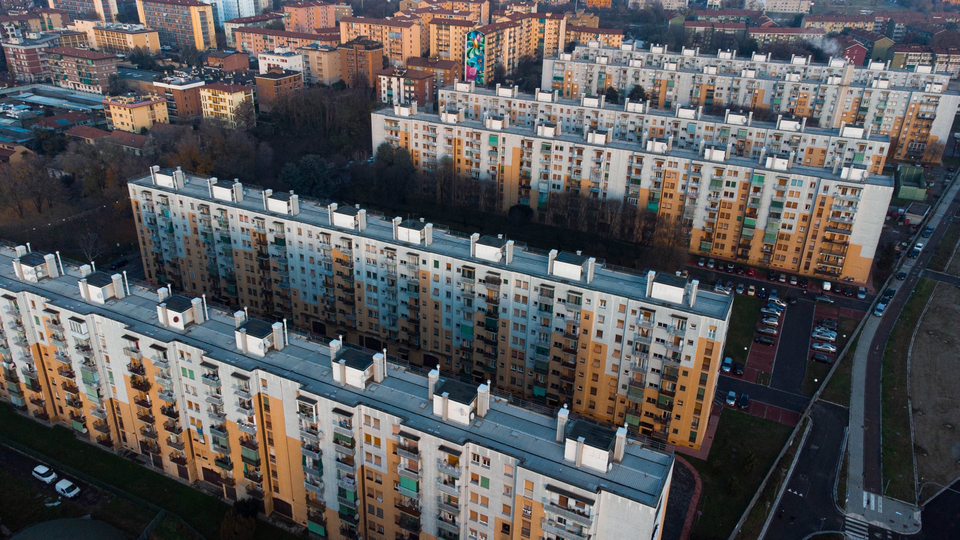 Silvio Tova photographs Milan's suburbs from above | Collater.al