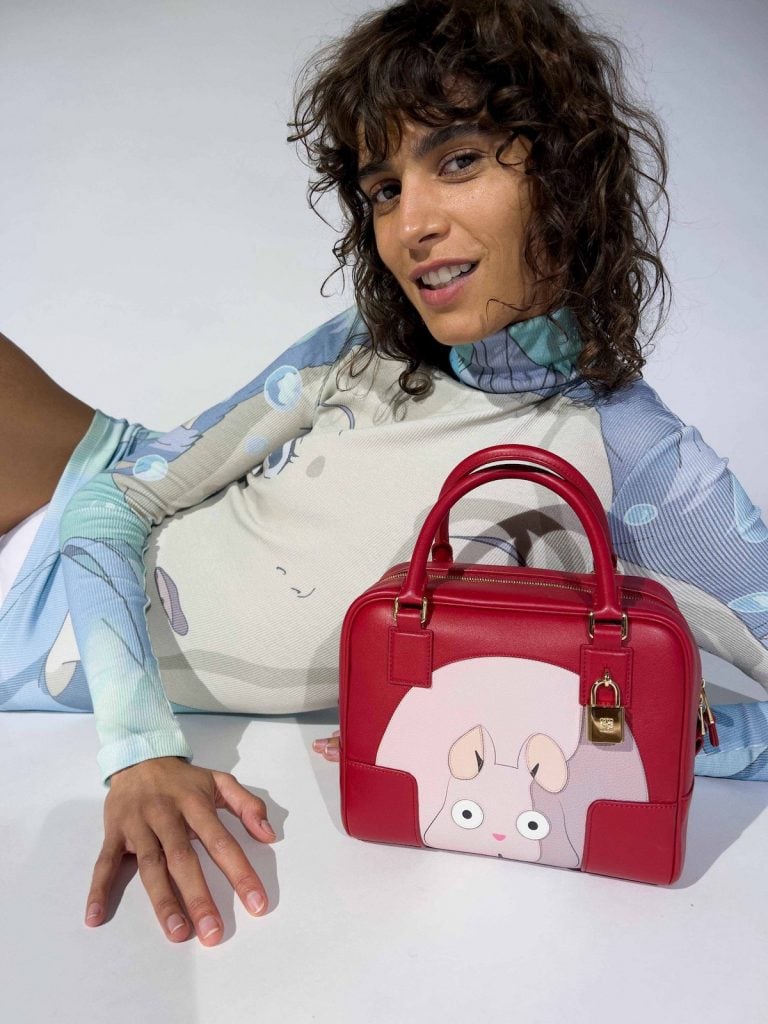 LOEWE and Studio Ghibli continue their collaboration | Collater.al