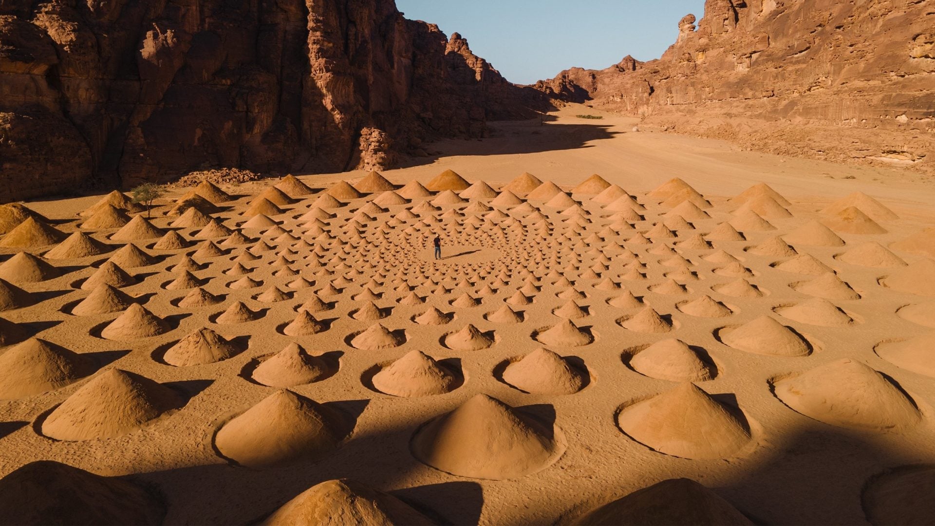 Desert X AlUla: 15 installations in the Saudi Arabian desert | Collater.al