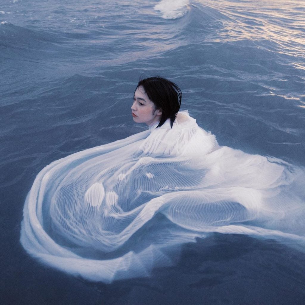 Zhang Ahuei's cold and restorative photography | Collater.al