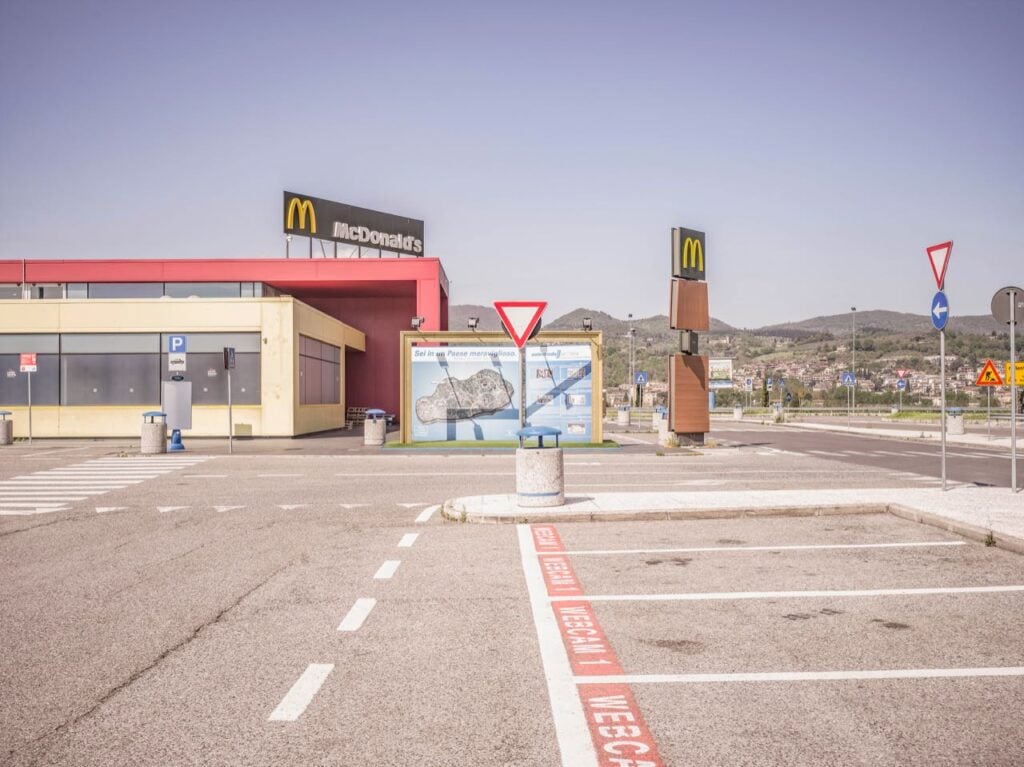Nick Veasey - Arte a Raggi X - Radiografie di oggetti, piante e persone