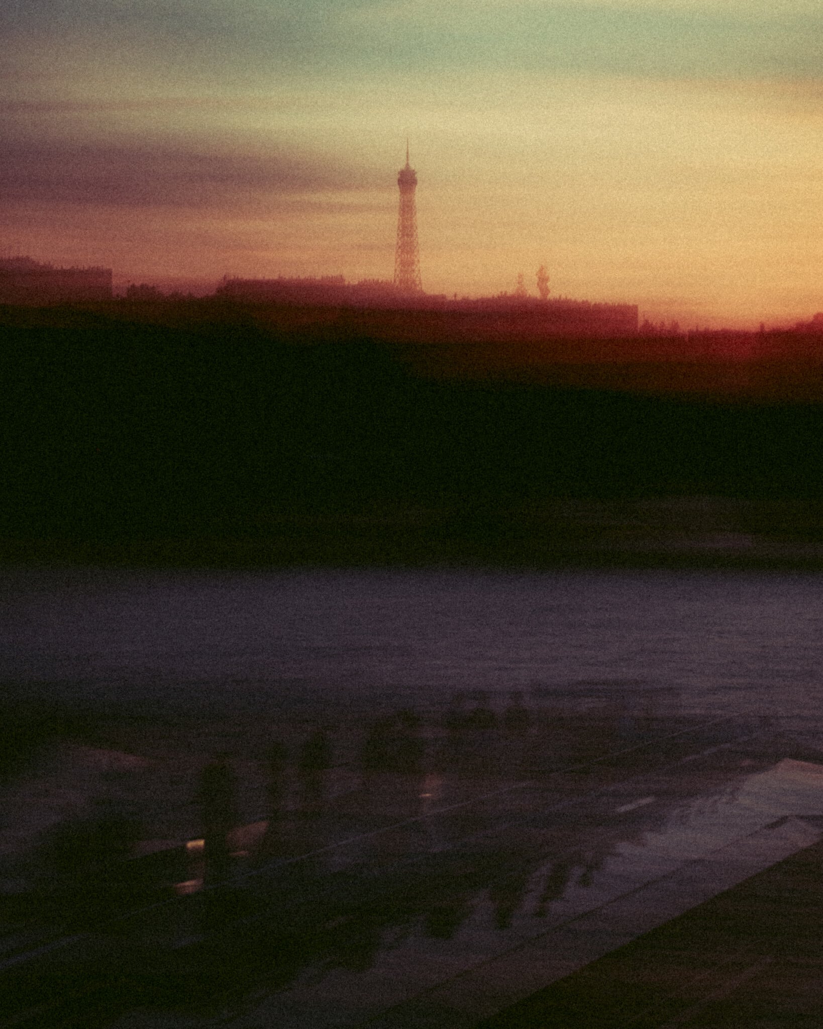 The Visual Wandering and Resilience of Oliver Lei | Collater.al