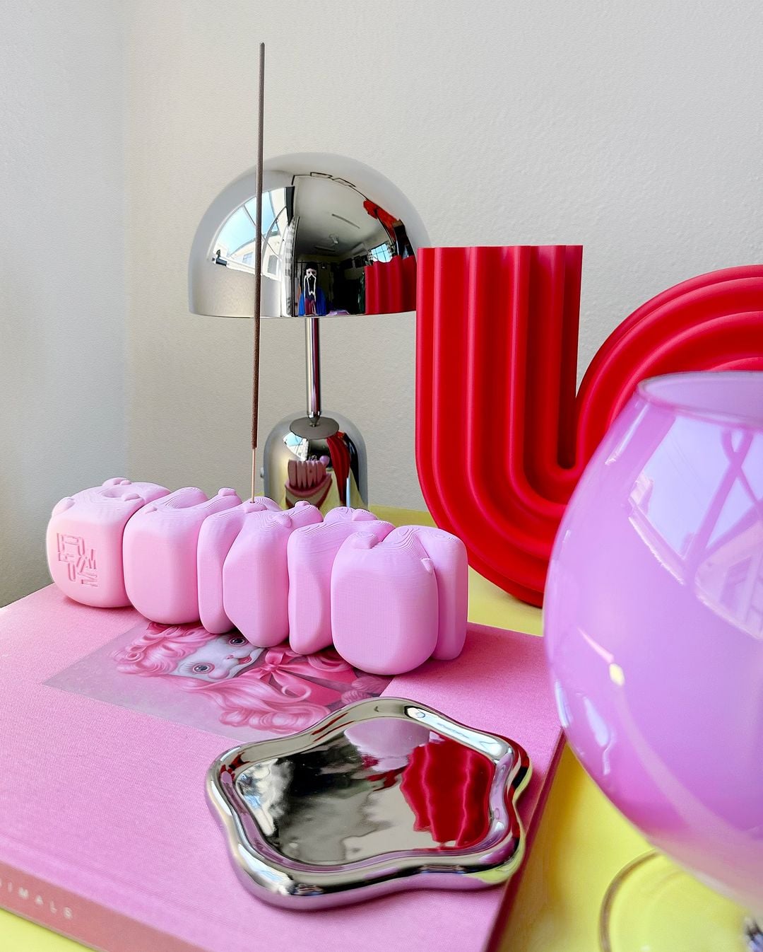The Captivating Aesthetic of BOOM ROOM | Collater.al