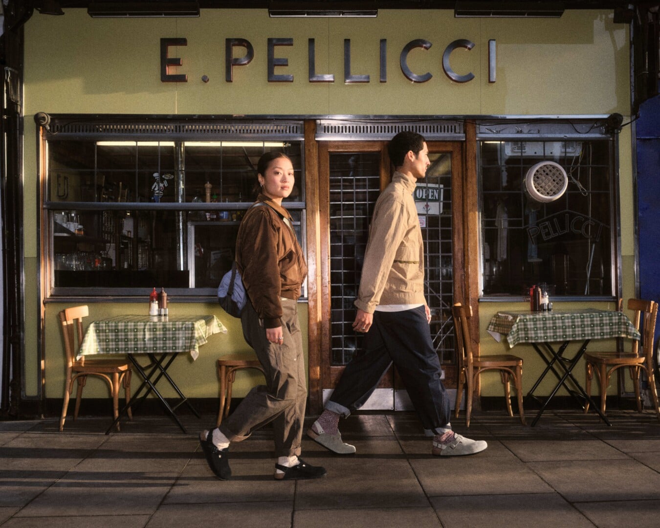 Bananas, le gif deliranti dell'animatore Julian Frost | Collater.al