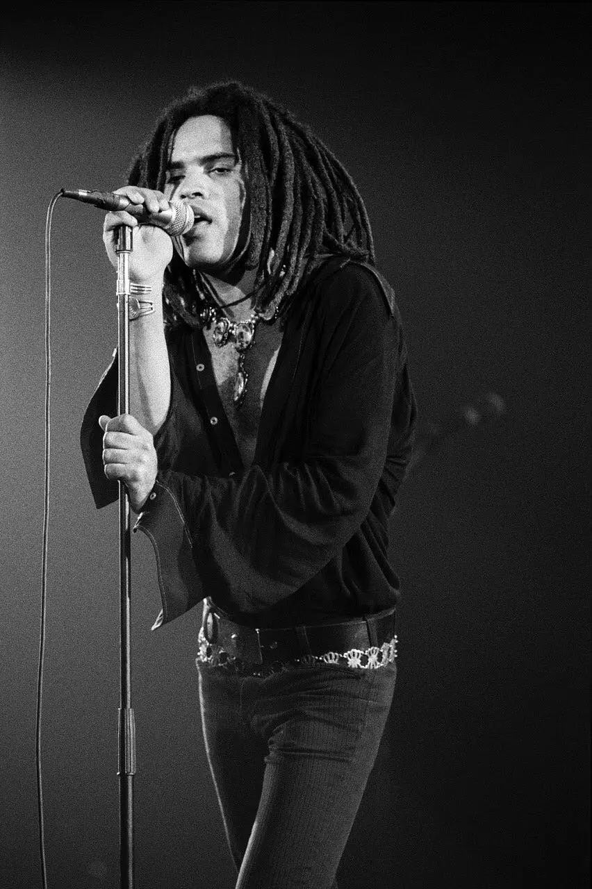 The Timeless Style of Lenny Kravitz | Collater.al
