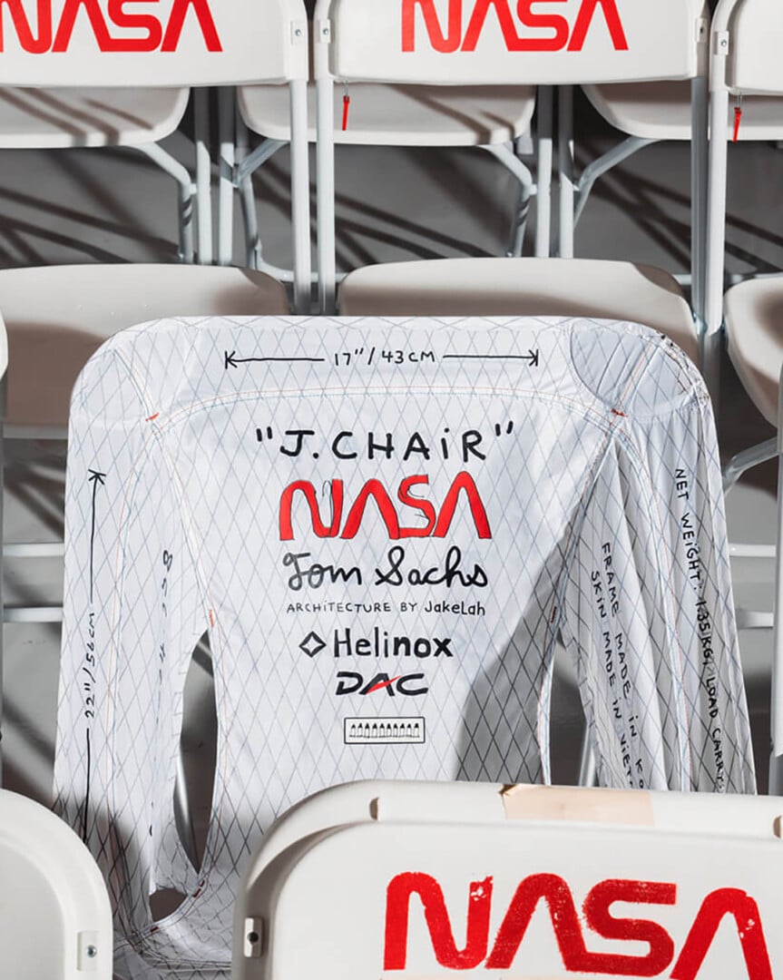 La J.Chair di Tom Sachs si ispira alla NASA | Collater.al
