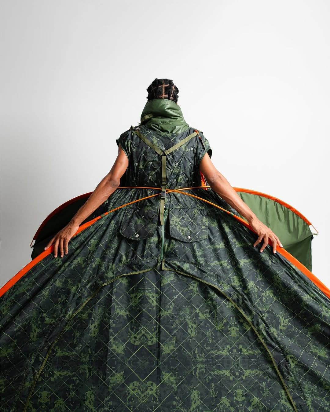 What is Shelter-Wear? | Collater.al